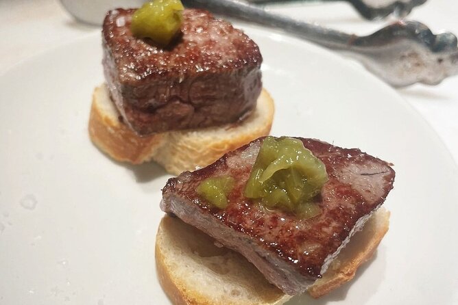 San Sebastián's Culinary Gems: A Pintxo Tour for Foodies - Exploring the Old Town and LaGuardia