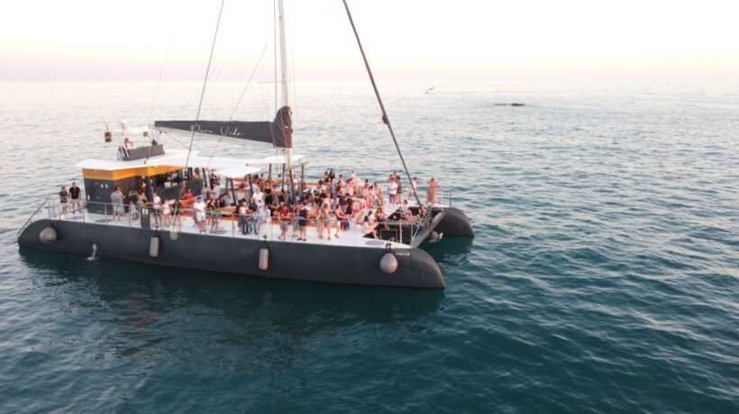 Sancti Petri: Catamaran Cruise with Swim Stop and lunch - Key Points