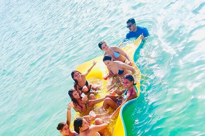 Sand Bar Punta Cana, Snorkeling, Party Boat, Booze Cruise Party - Key Points