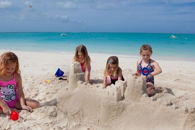 Sand Castle and Scavenger Hunt with Pirate Museum Fort Visits - Key Points