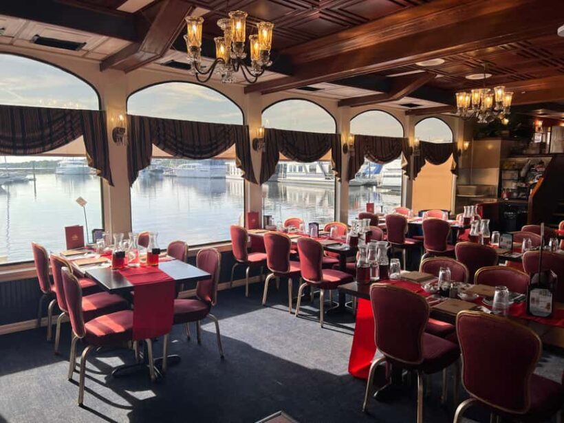 Sanford: St. Johns River Dinner Cruise with Live Music - An Authentic Dinner on the Water