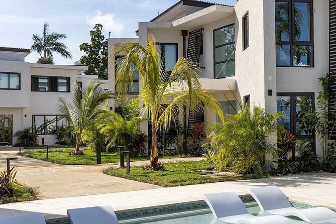 Sangster International Airport to Negril Footprintson Transfer - The Booking and Cancellation Policies