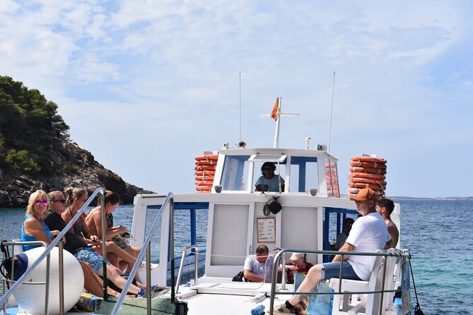Sant Antoni-Cala Salada & Saladeta - Meeting Point and Departure