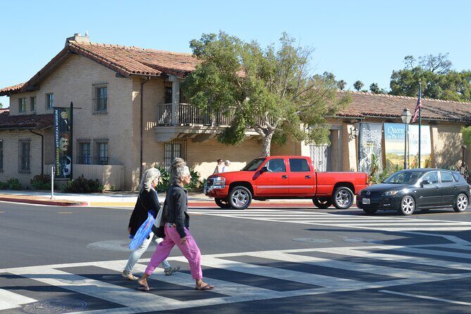 Santa Barbara Scavenger Hunt Walking Tour and Game - The Sum Up: Who Is This Tour Perfect For?