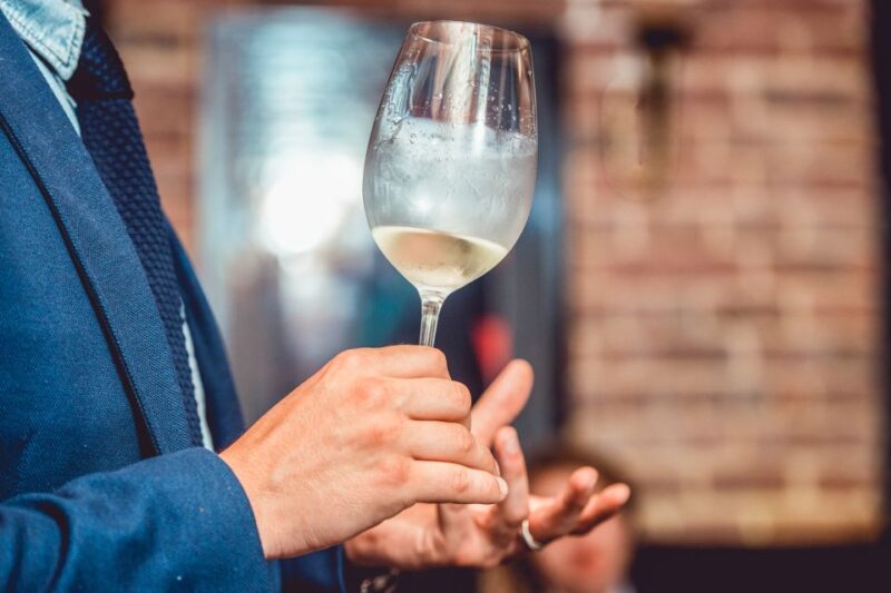 Santa Barbara: Sparkling Wine Walking Tour - Who Will Enjoy This Tour?