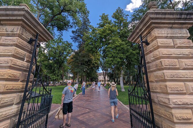 Santa Fe Scavenger Hunt Walking Tour and Game - FAQ