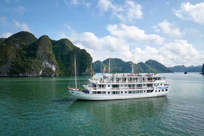 Santa Maria Cruise 3-day Explore Halong Bay and Lan Ha Bay - Key Points