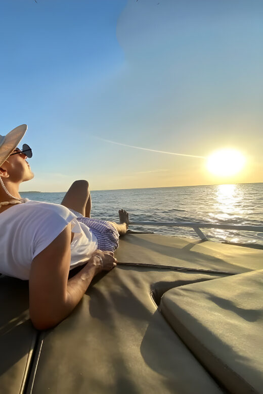 Santa Marta: Rumba en Chiva con animador a bordo y Espuma! - An In-Depth Look at the Santa Marta Rumba en Chiva Tour