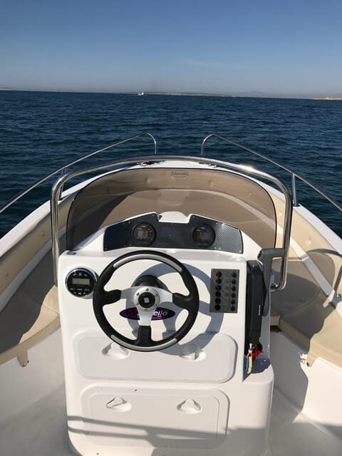 Santa Pola: 2 Hous Rental Boat - FAQ