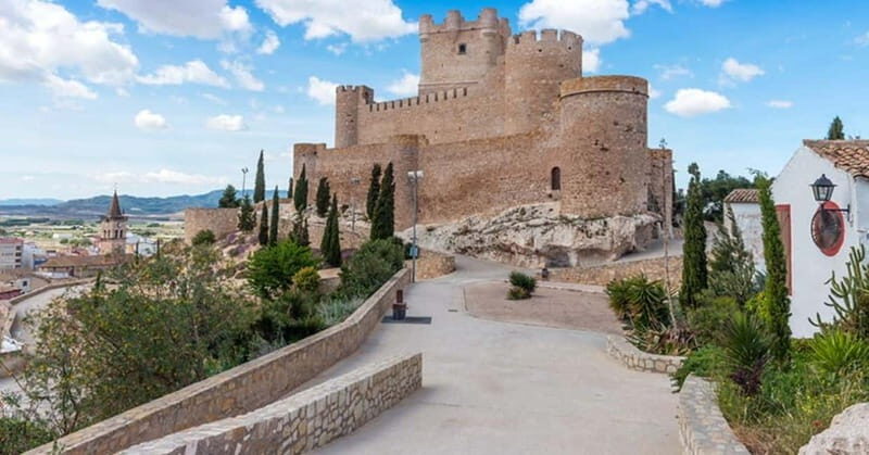 Santa Pola Historical and Landscape and Flamenco with Show and Dinner - Santa Pola: A Rich Tapestry of Coastline, History, and Flamenco