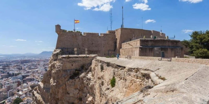 Santa Pola Historical and Landscape and Flamenco with Show and Dinner - Key Points
