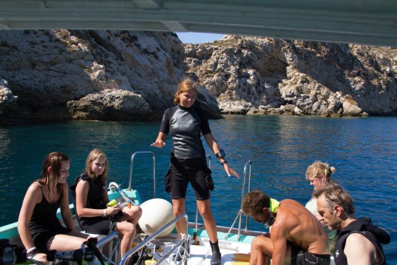 Santa Ponsa: Snorkeling Tour in a Marine Reserve - A Closer Look at the Snorkeling Experience