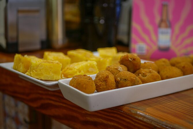 Santiago and Valença Do Minho Full Day Private Tour - Highlights of the Tour