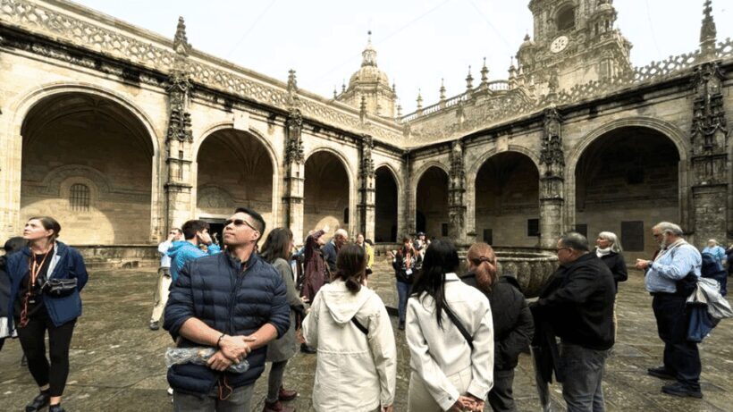 Santiago Complete Tour: City, Portico and Cathedral Tickets - Who is This Tour Best For?