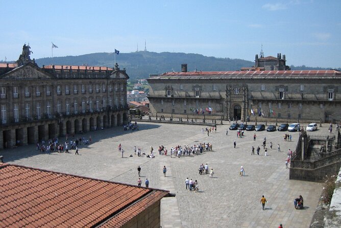 Santiago de Compostela Scavenger Hunt and Sights Self-Guided Tour - What to Expect During Your Adventure