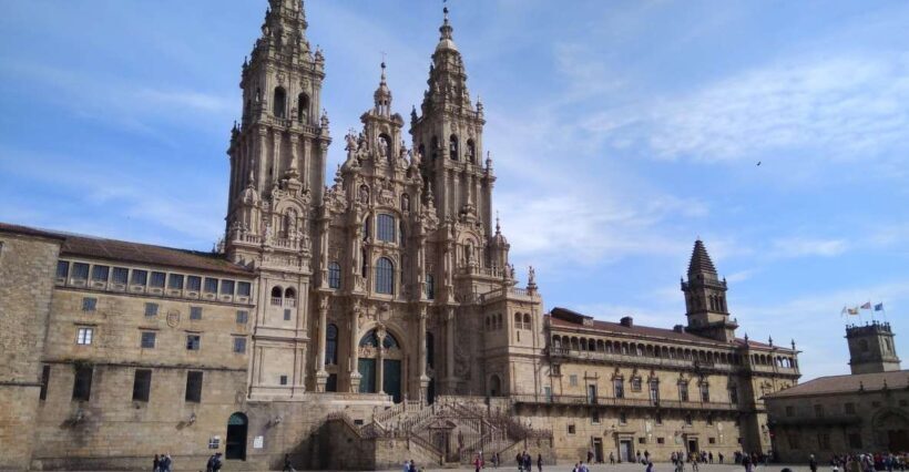 Santiago de Compostela & Valença - Private tour from Porto - Key Points