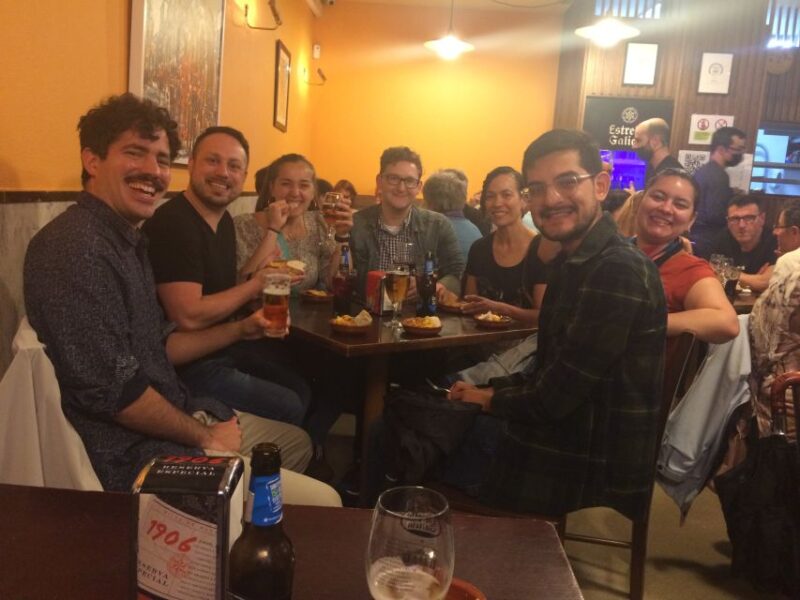 Santiago: Guided Foodie Tour with Drinks, Tapas & Live Music - The Guide’s Role: Personalization & Knowledge