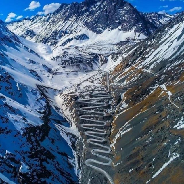 Santiago, Portilho and Laguna del Inca - An Authentic Look at the Itinerary