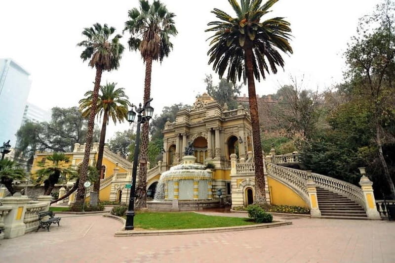 Santiago: Private City Tour with Neruda Museum - Key Points