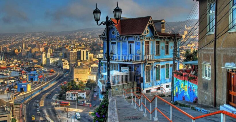 Santiago: Private Full-Day Valparaiso and Viña del Mar Tour - A Day Out of Santiago: What This Tour Offers