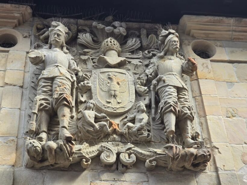 Santillana del Mar: exclusive private tour with Collegiate Church of Santa Juliana - Introducing a Private Journey Through Santillana del Mar