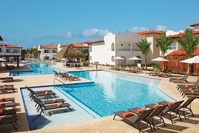 Santo Domingo Airport and Dreams La Romana Private Transfer - Key Points