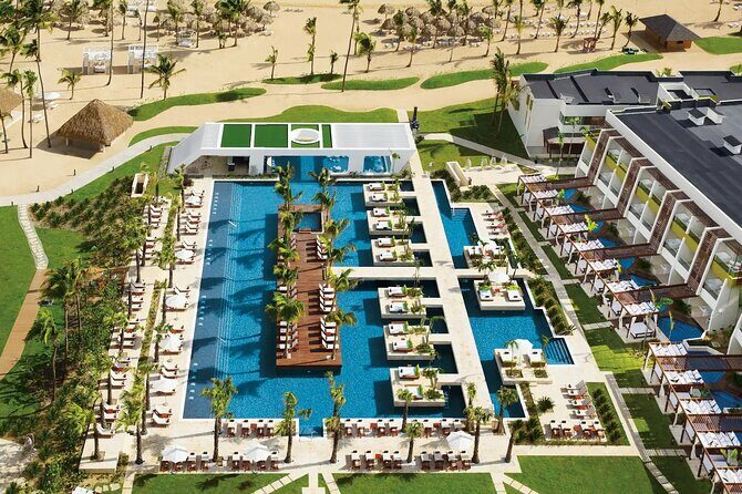 Santo Domingo Airport and Dreams Onyx Punta Cana Private Transfer - Key Points