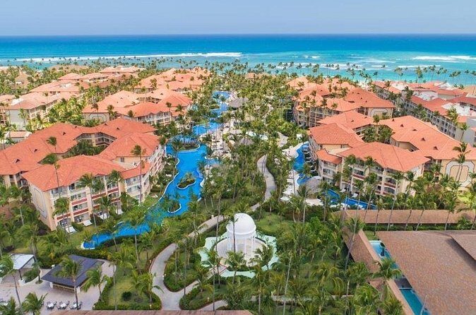 Santo Domingo Airport and Majestic Elegance Private Transfer - The Drop-Off: Arriving at Your Destination