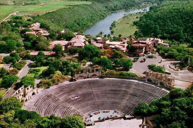 Santo Domingo & Alto De Chavon Full Day Small Group Experience - What Travelers Are Saying