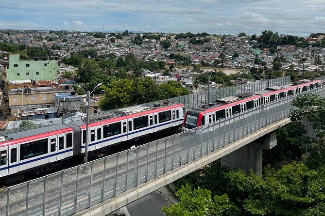 Santo Domingo: City Life Food & Transportation Tour - Key Points
