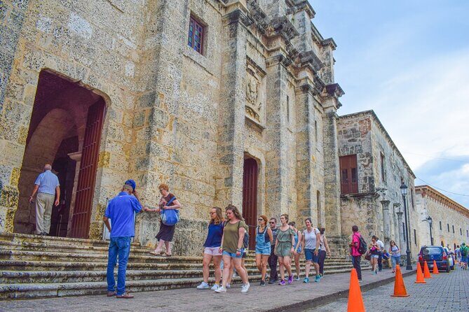 Santo Domingo City Tour From Punta Cana With Pick Up - Key Points