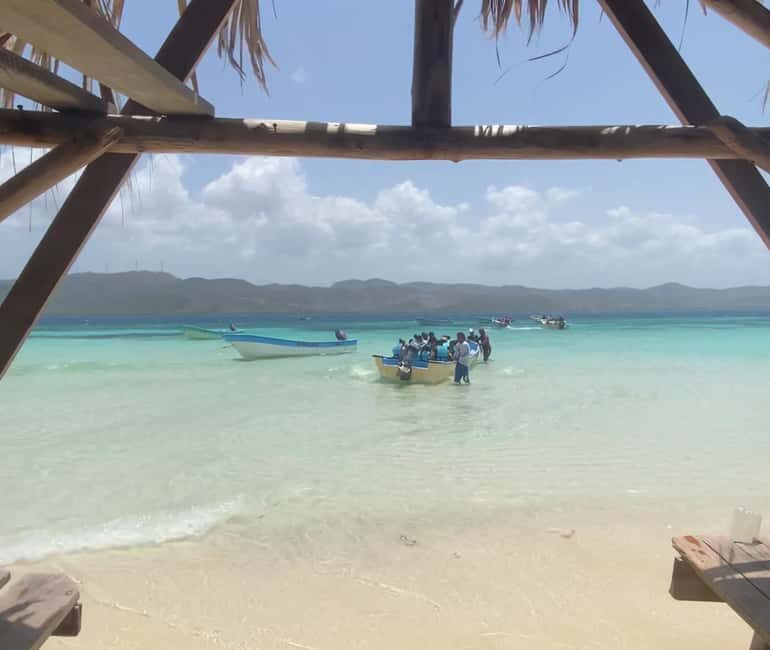 Santo Domingo: Full Day Tour to Paradise Island - Cayo Arena - An In-Depth Look at the Tour Experience