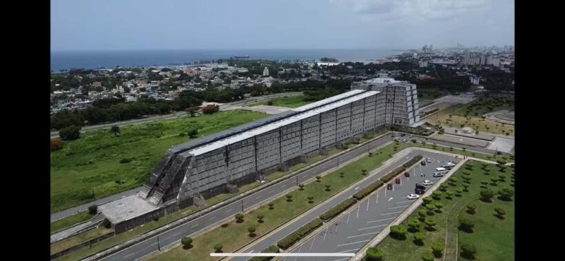 Santo Domingo: History, Culture, and Panoramic Views from the Columbus Lighthouse - A Closer Look at the Columbus Lighthouse Tour