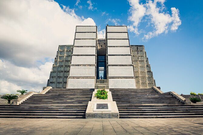 Santo Domingo One Day Small Group - How the Tour Works: An In-Depth Look