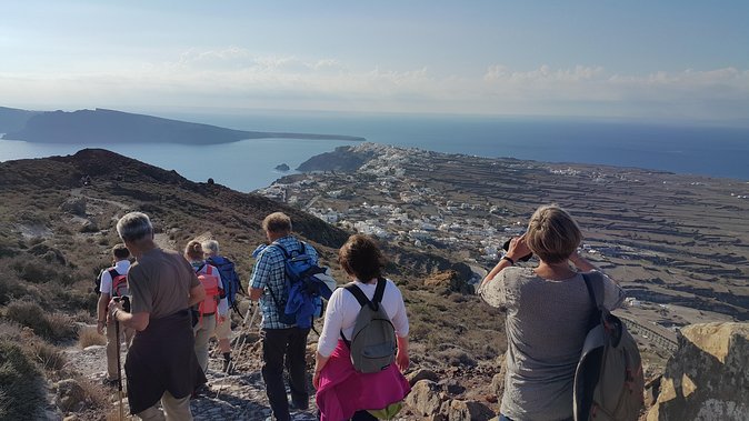 Santorini: 4hr Small Group Caldera Hike From Fira to Oia - Trekking the Caldera Rim to Oia