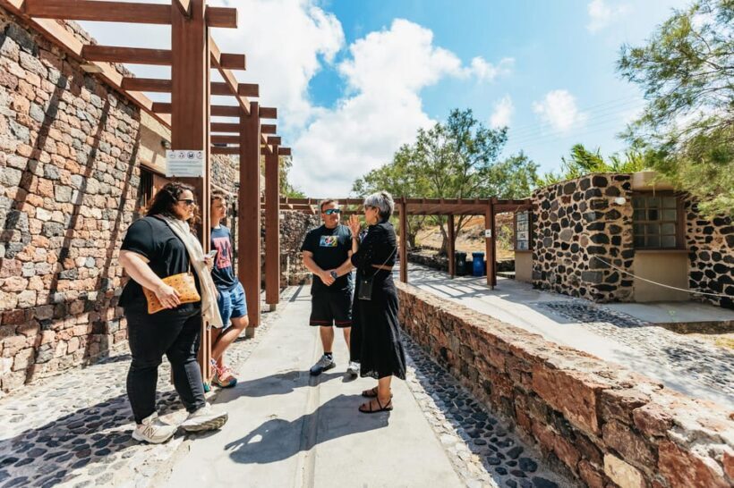 Santorini: Akrotiri Prehistoric City Private Guided Tour - FAQ