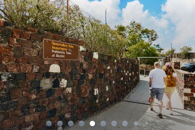 Santorini , Akrotiri tour by a licensed guide - Practical Tips for Visitors
