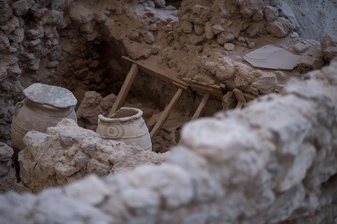 Santorini Archaeology and Wine Small-Group Tour with Tastings - Authentic Experiences & Genuine Impressions