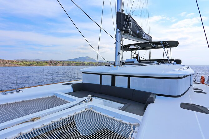 Santorini: Caldera Classic Semi-Private Cruise With BBQ & Drinks - Unlimited Local Drinks