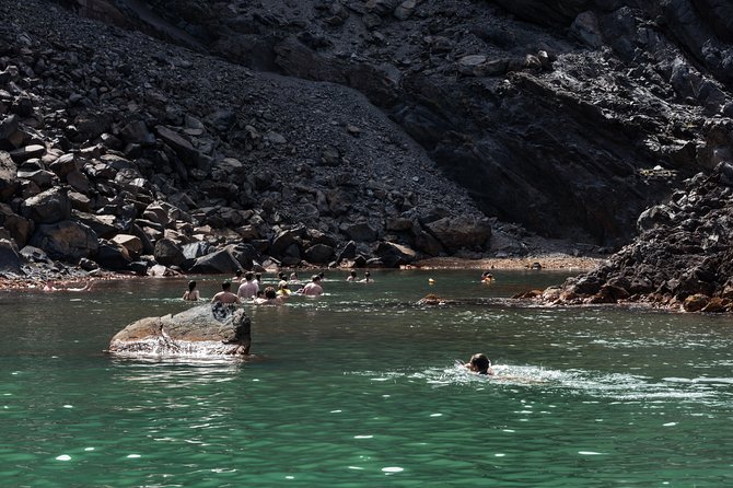 Santorini Caldera Cruise Tour (Volcano, Hot Springs, Thirassia) - Discovering Palea Kameni and Thirassia