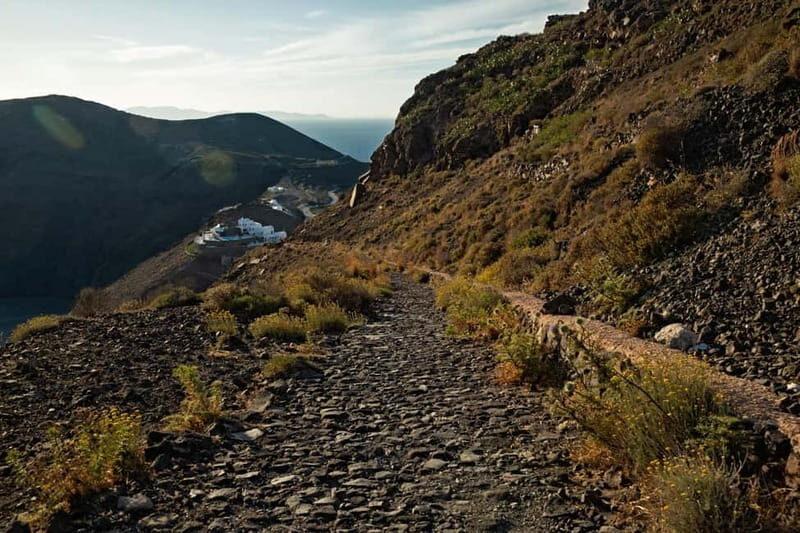 Santorini: Caldera Hike from Fira to Oia - Key Points
