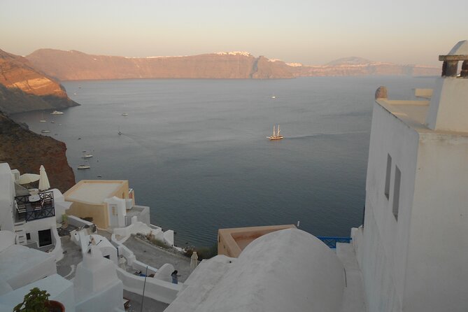 Santorini car tour with a local - Who is this tour best suited for?