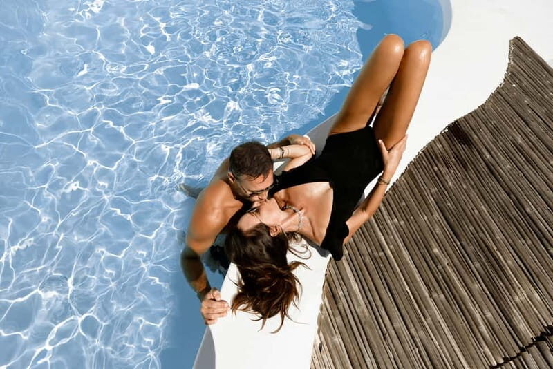 Santorini: Casual Photoshoot by Flying Dress Photo © - What Is the Santorini Casual Photoshoot by Flying Dress Photo?