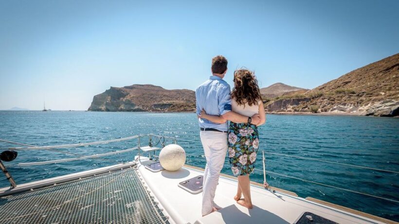 Santorini: Catamaran Cruise with BBQ and Drinks - FAQ