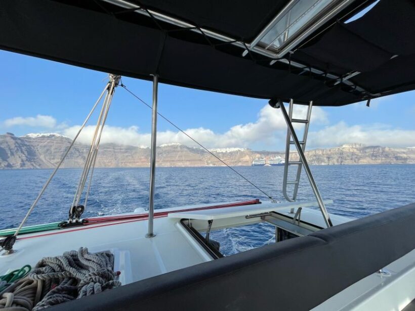 Santorini Catamaran Cruise with Swimming, Meal and Open Bar - FAQs