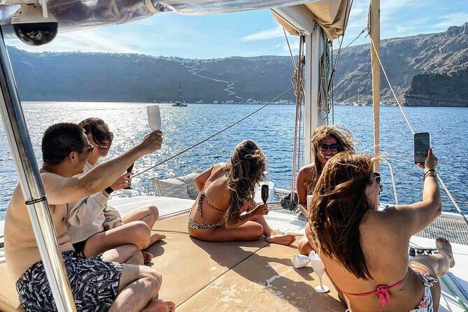 Santorini Catamaran Day Cruise: Lunch, BBQ, Open Bar, Transfers - Customer Feedback