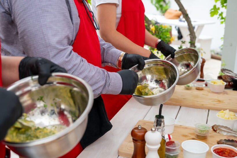 Santorini: Cooking Class with Lunch and Wine Tasting - Introduction