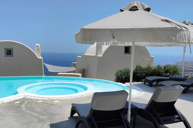 Santorini: Couples Massage With Wine, Fruits & Day Pool Access - Romantic Atmosphere and Relaxation