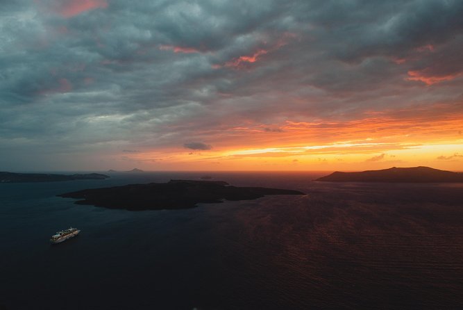 Santorini Customized Tours - Included Tour Amenities
