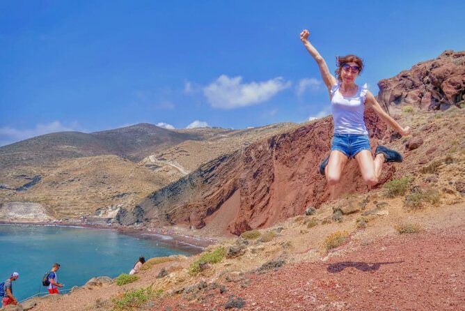 Santorini Day Tour With Sunset in Oia - Exploring Santorinis Gems